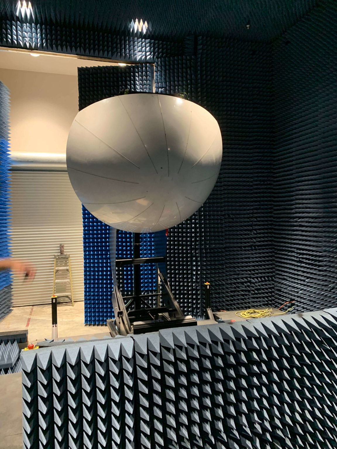 Turnkey Radome Test System - G Systems